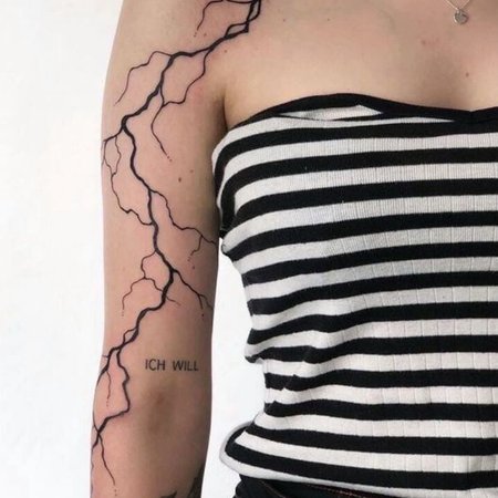 Top Tatuajes de Rayos: Significado & Diseños & Ideas - VeAn Tattoo